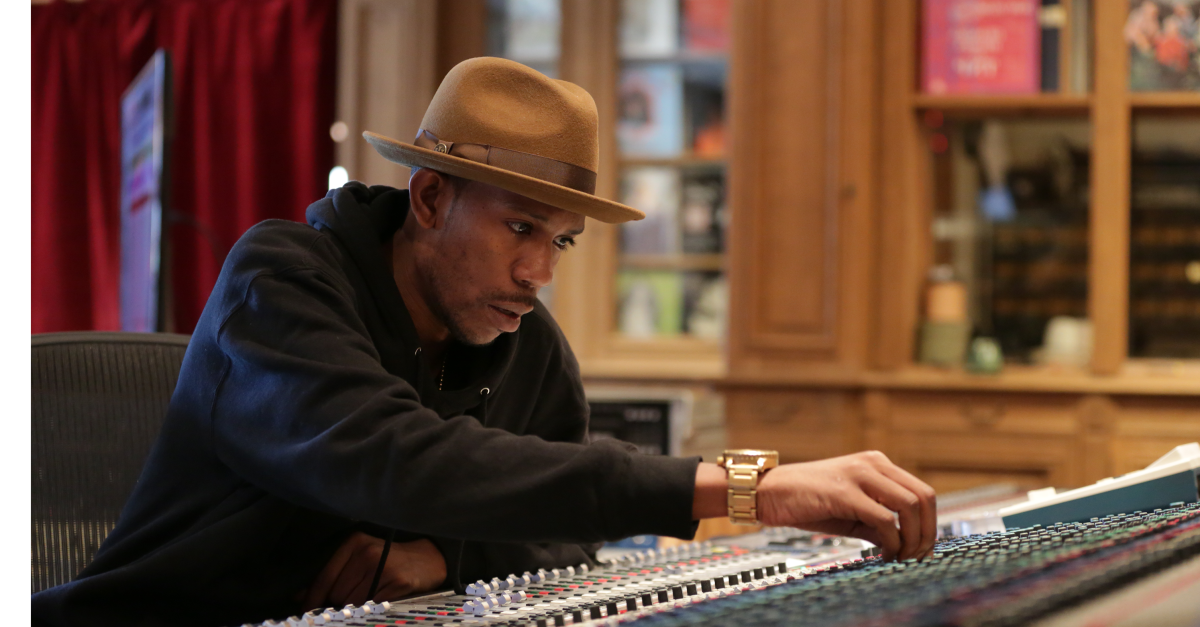 Young Guru - Mix With The Masters