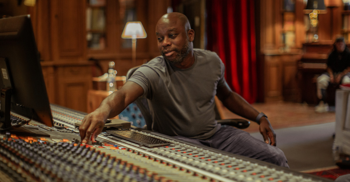 Apply to Seminar - Leslie Brathwaite - Mix With The Masters