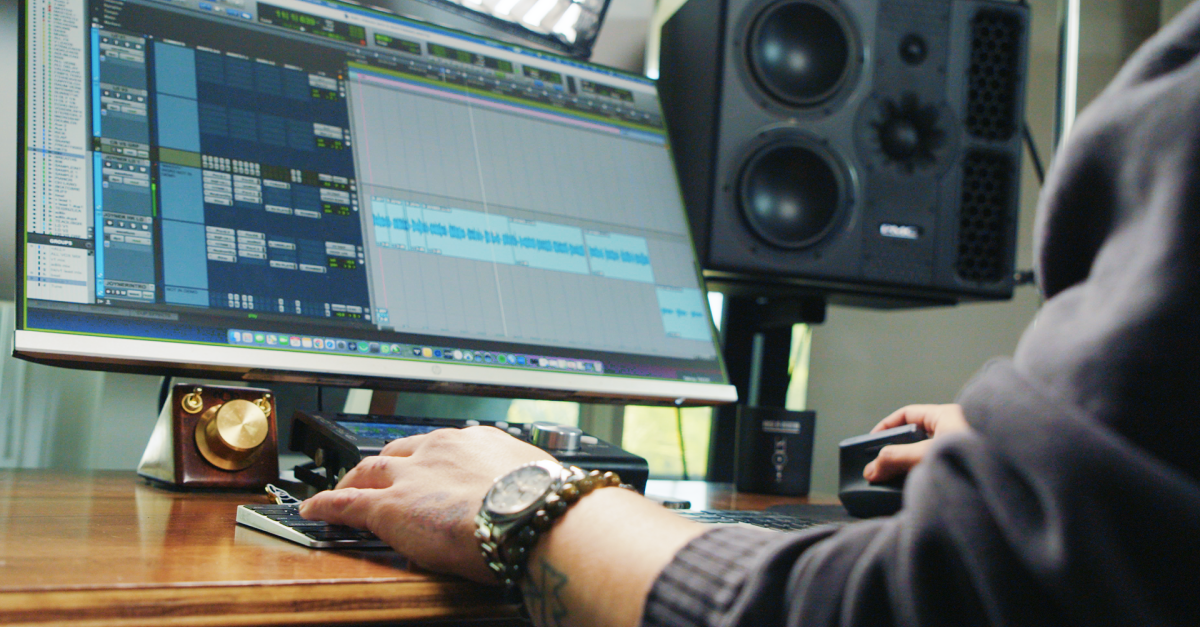 Freak Chris Brown, Lil Wayne, Joyner Lucas, Tee Grizzley Inside the ...