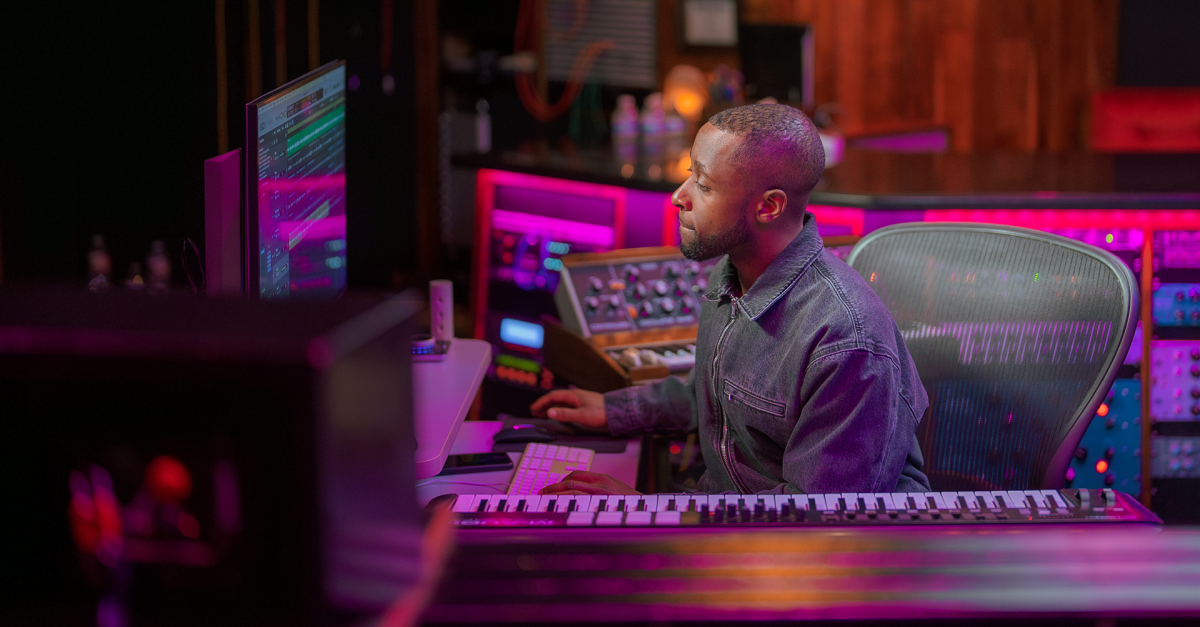 Tried Our Best, MAFIA Drake, Travis Scott Inside the Track #108 ...