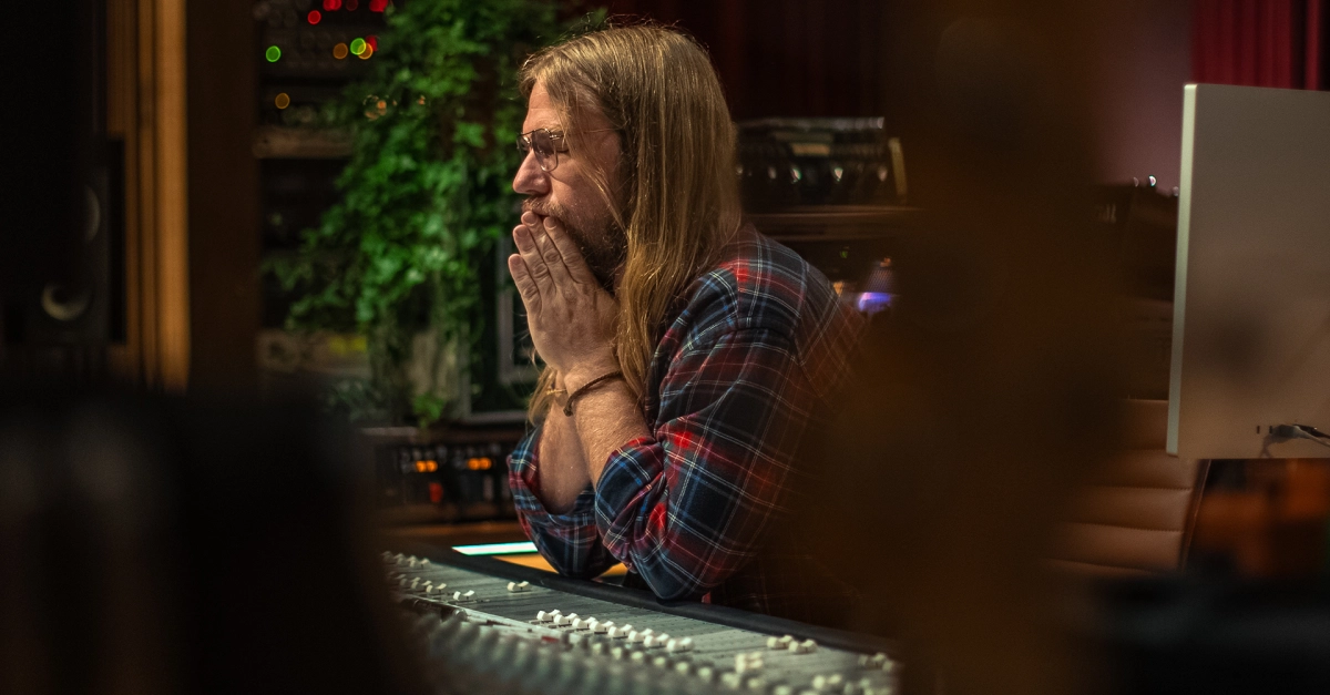 Slow Burn Kacey Musgraves Inside the Track #117 - Videos - Mix With The Masters