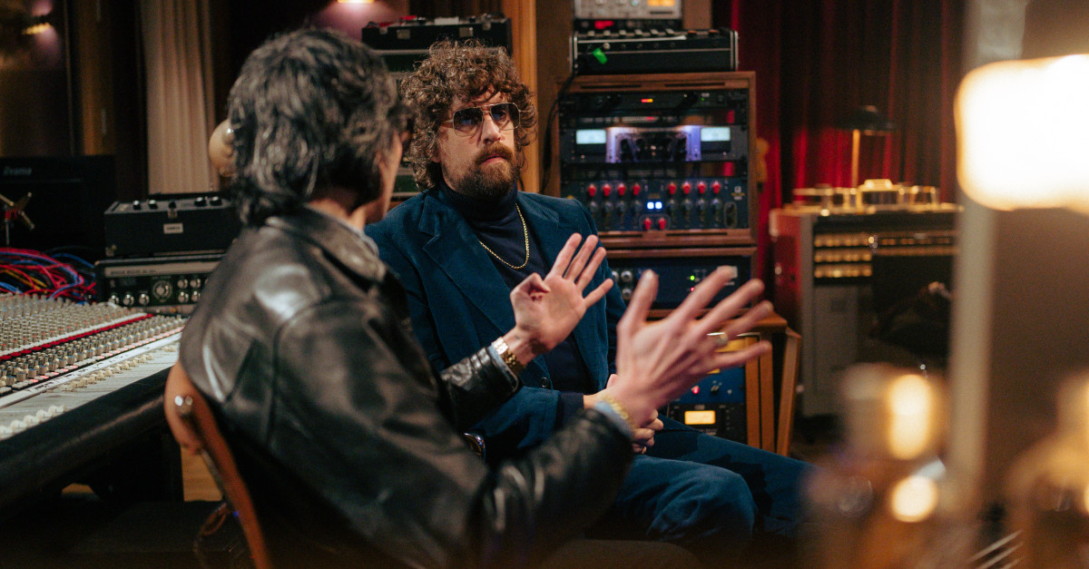 Neverender Justice Inside the Track #119 - Videos - Mix With The Masters