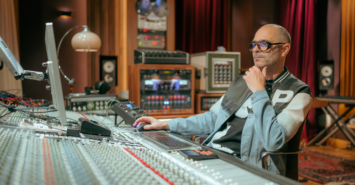 Démons Angèle & Damso Deconstructing a Mix #58 - Videos - Mix With The ...