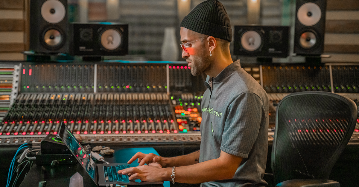 After Hours The Weeknd Inside The Track #61 - Videos - Mix with the Masters