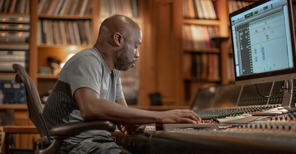 Care IV Jay Inside The Track #36 - Videos - Mix With The Masters